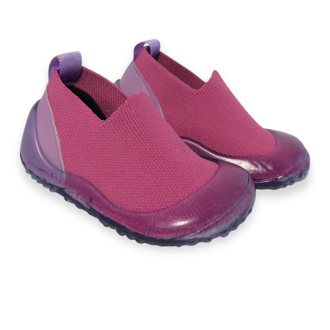 Noeh ~ Tecnologias para cuidar - Melhor calçado para bebê andar